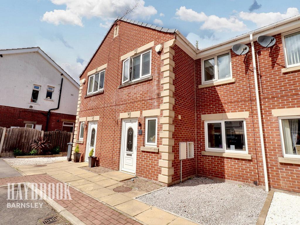 St Thomas Road, Barugh Green 3 bed terraced house - £160,000
