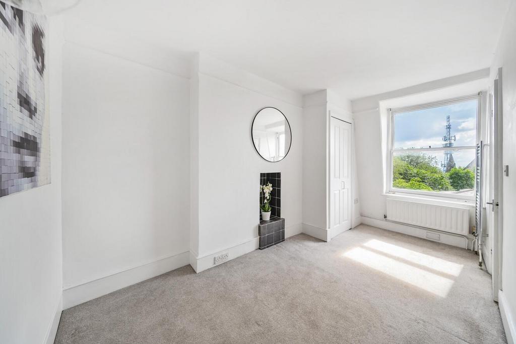 Highgate West Hill, Highgate 2 bed flat - £650,000