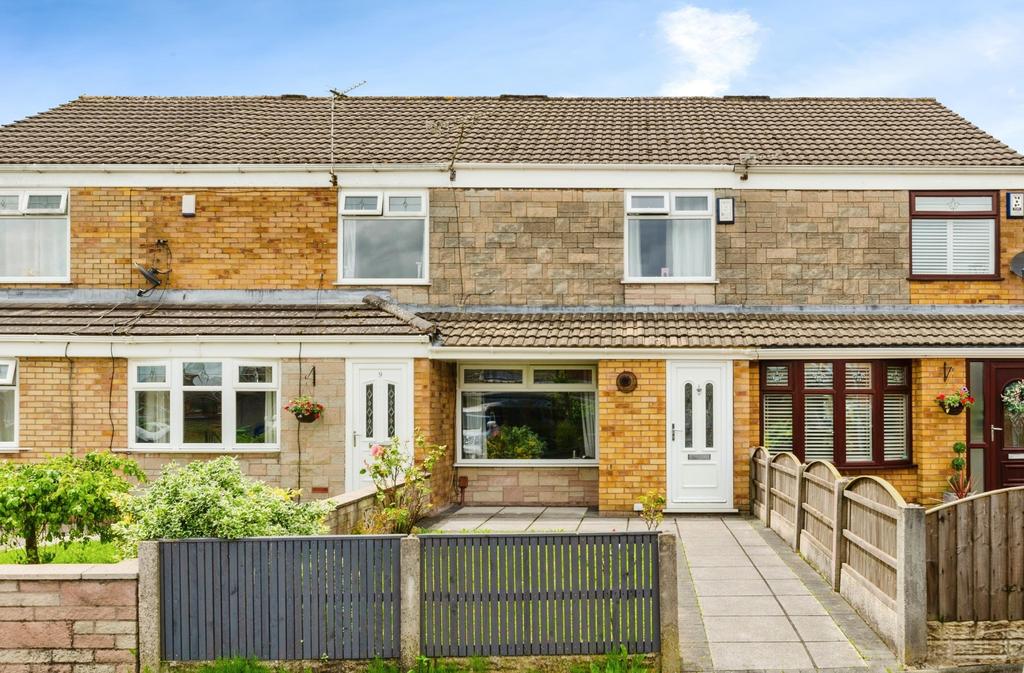 Abberley Way, Wigan, WN3 3 bed terraced house - £170,000