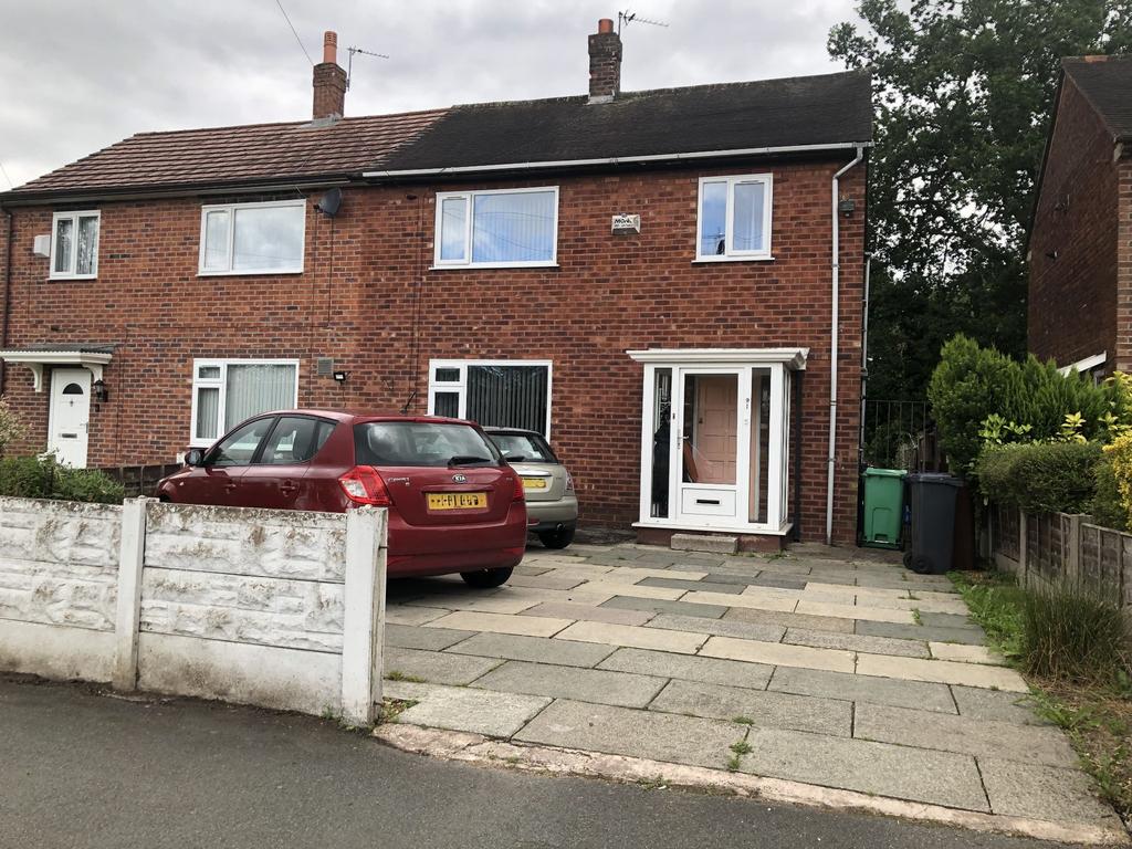 Manchester, Manchester M22 3 bed semi-detached house - £200,000
