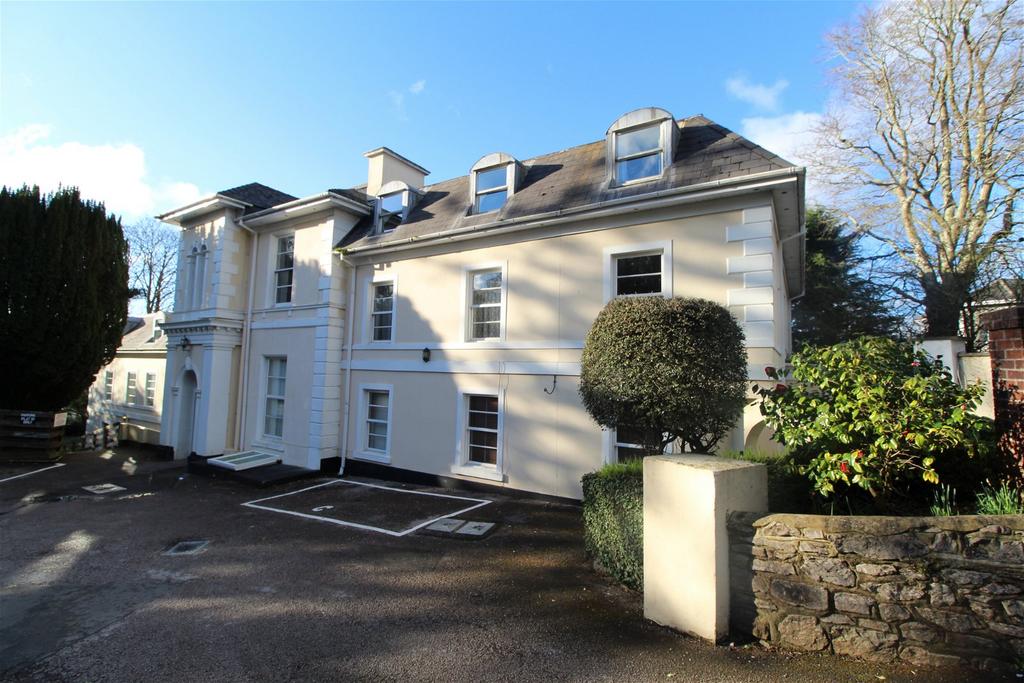 Higher Erith Road, Torquay 1 bed apartment - £650 pcm (£150 pw)