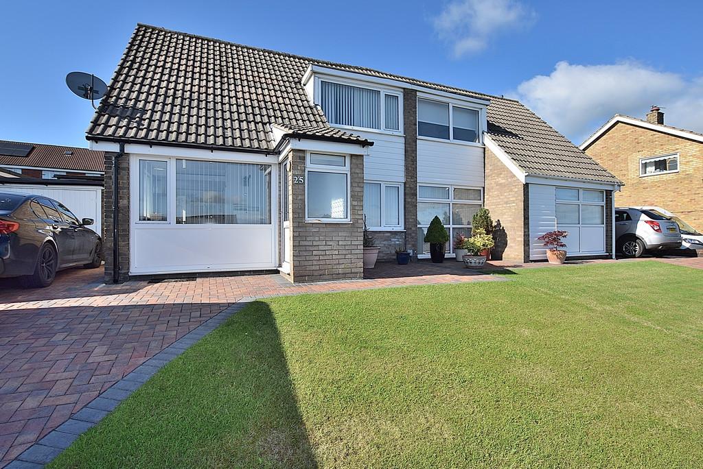 Aske Avenue, Richmond 4 bed semi-detached house - £310,000