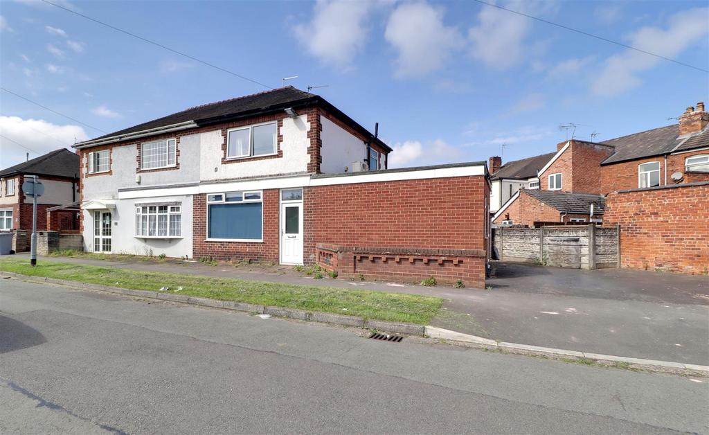 Greenway, Crewe 2 bed house - £100,000