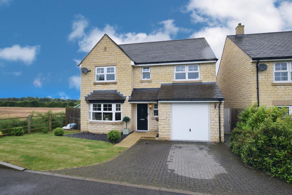 Begy Gardens, Greetham, Oakham, LE15 4 bed detached house - £1,950 pcm ...