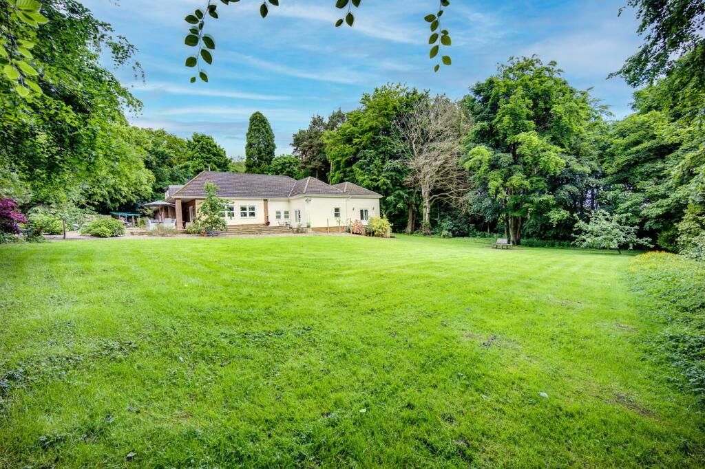 Pine Lodge, Hartside, Durham, DH1 5 bed detached house - £950,000