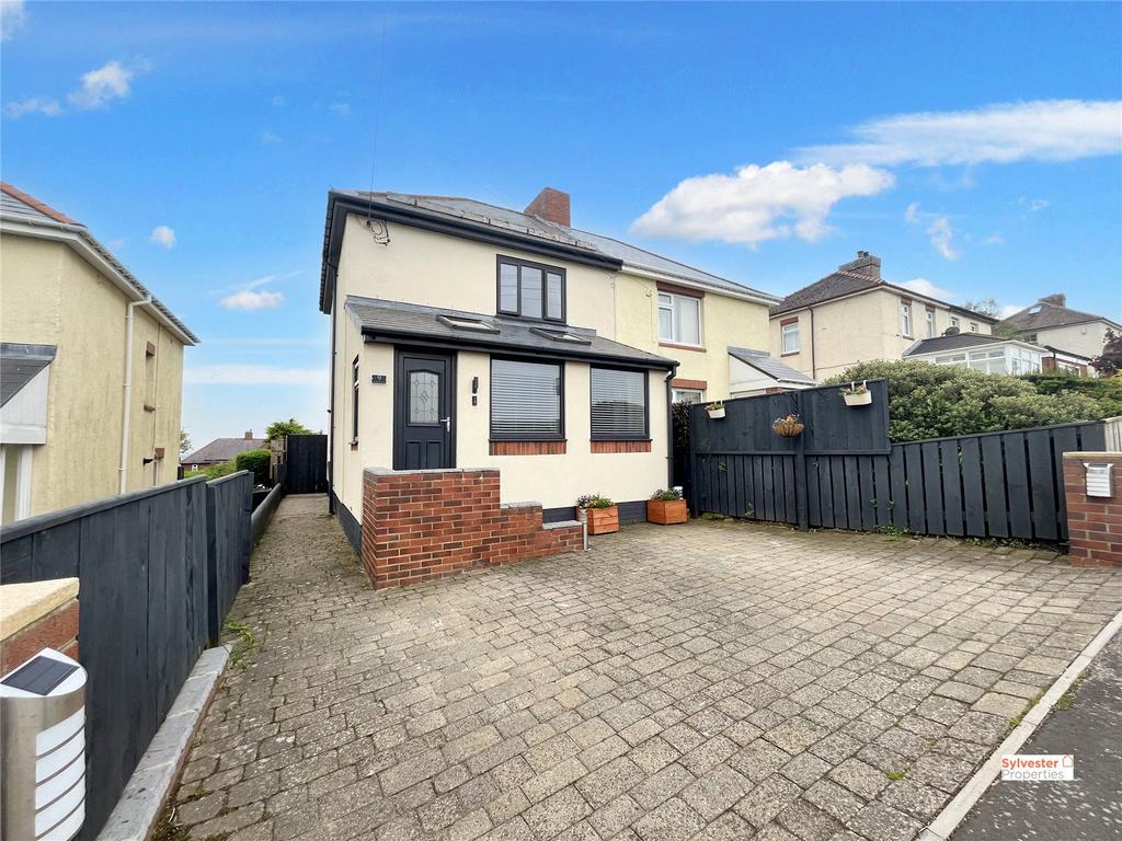 Moorland View, Castleside, Consett, DH8 2 bed semi-detached house - £ ...