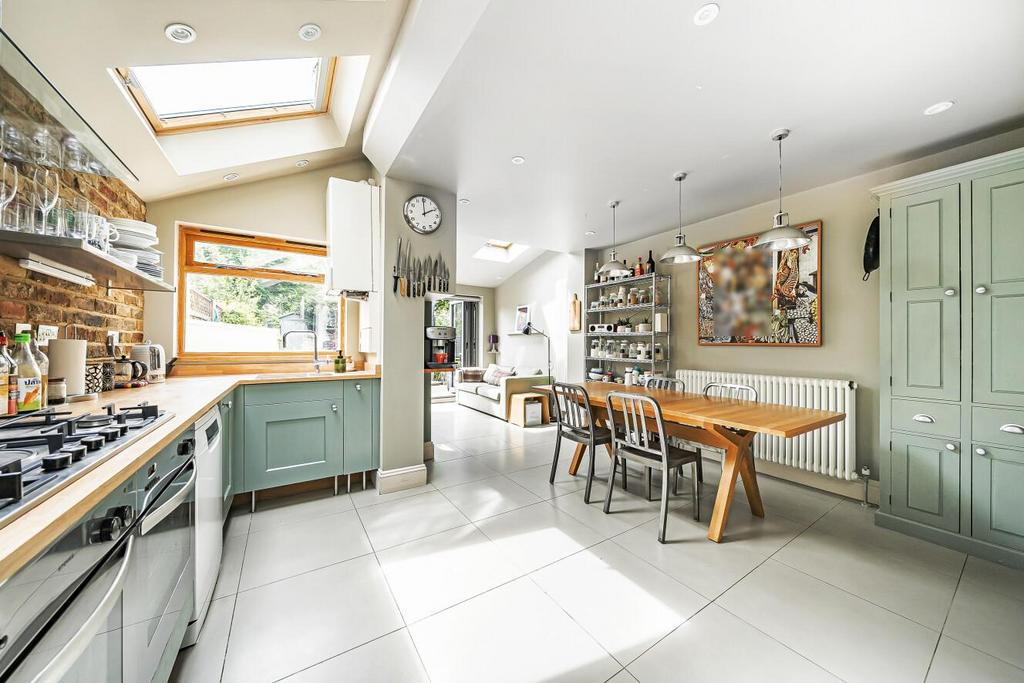 Scholars Road, Balham 4 bed terraced house - £1,250,000