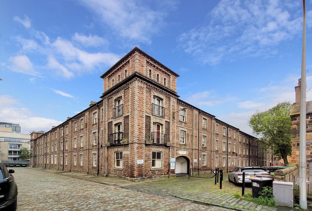 21 Rosemount Buildings, Edinburgh... 1 bed flat - £190,000