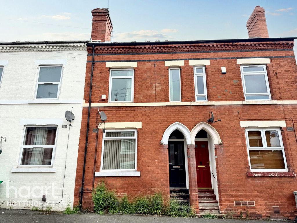 Hudson Street, Nottingham 3 bed terraced house - £145,000