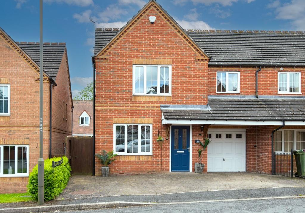 Sutton View, Chesterfield S42 3 bed semi-detached house - £240,000