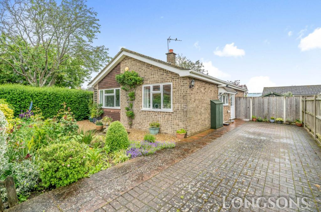Millfield, Ashill 2 bed detached bungalow - £240,000