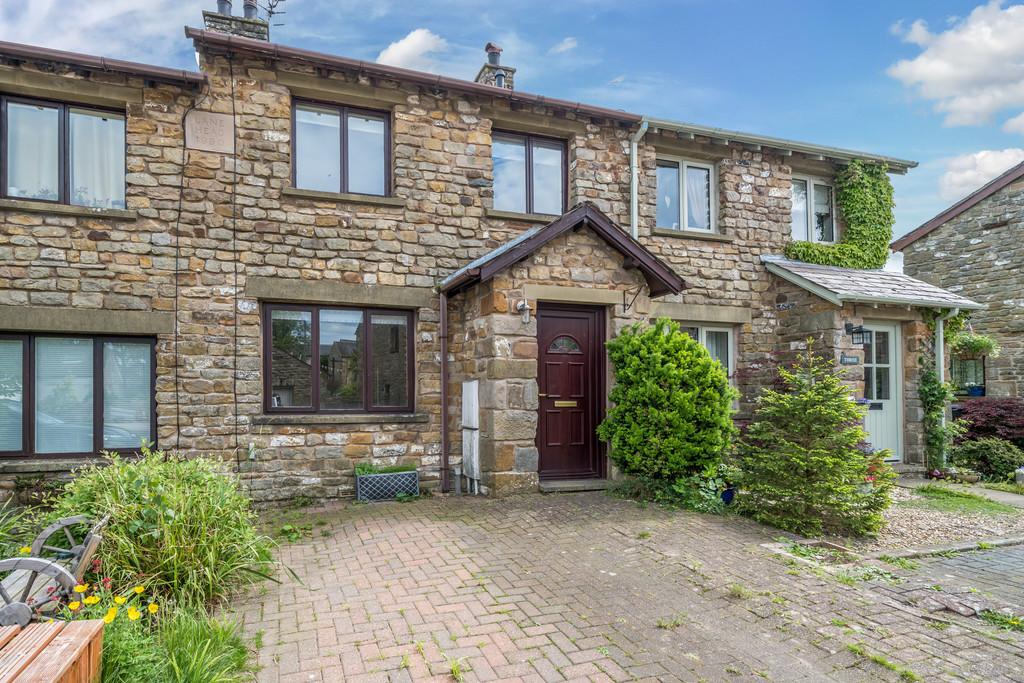4 Lane Head, Wray, LA2 8RF 3 bed terraced house - £235,000