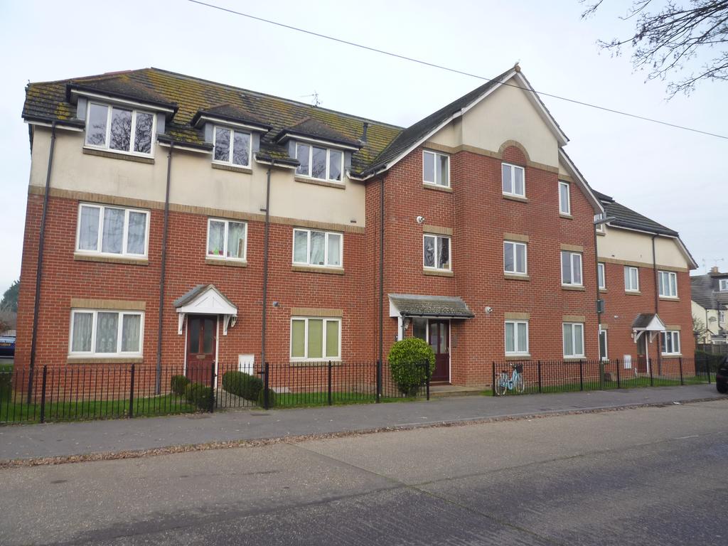 Westloats Lane, PO21 2 bed flat - £1,095 pcm (£253 pw)