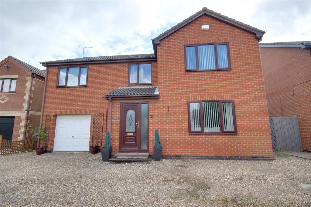 Impala Way, Hull 4 bed detached house - £329,950