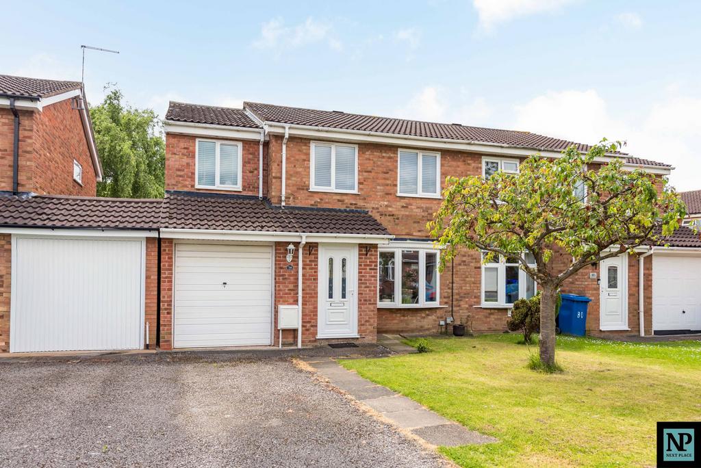 Cottage Farm Road, Dosthill, B77 4 bed semi-detached house - £290,000