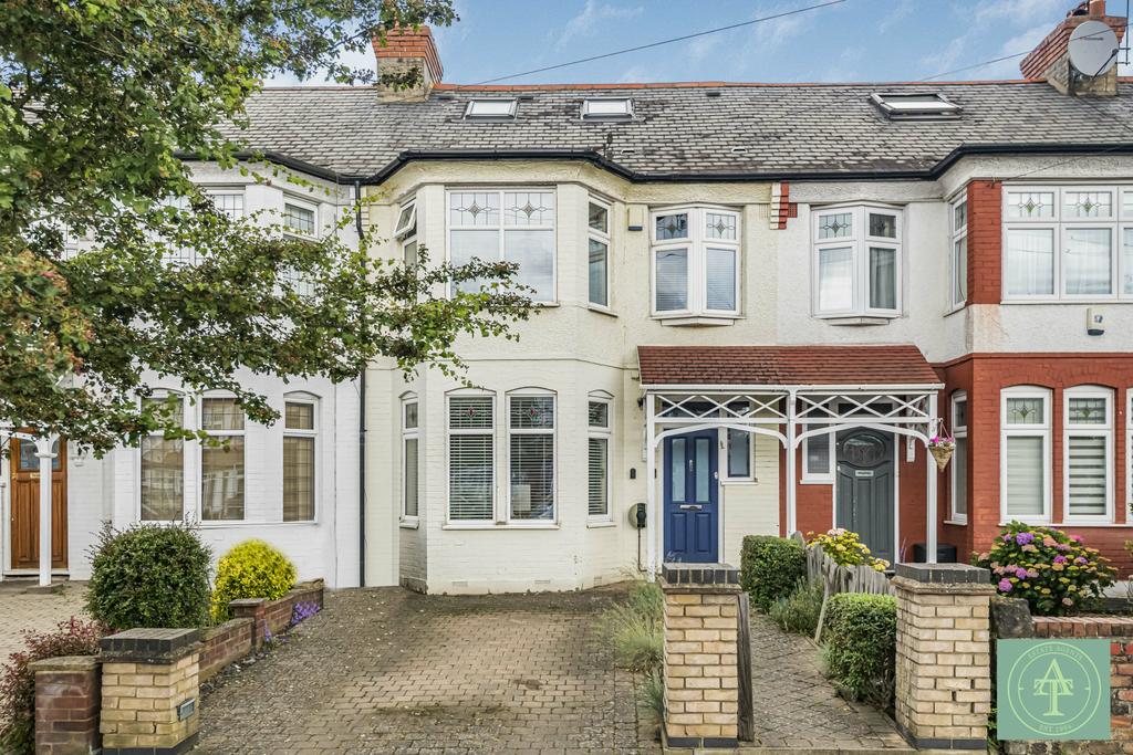 Firs lane, N21 4 bed terraced house - £775,000