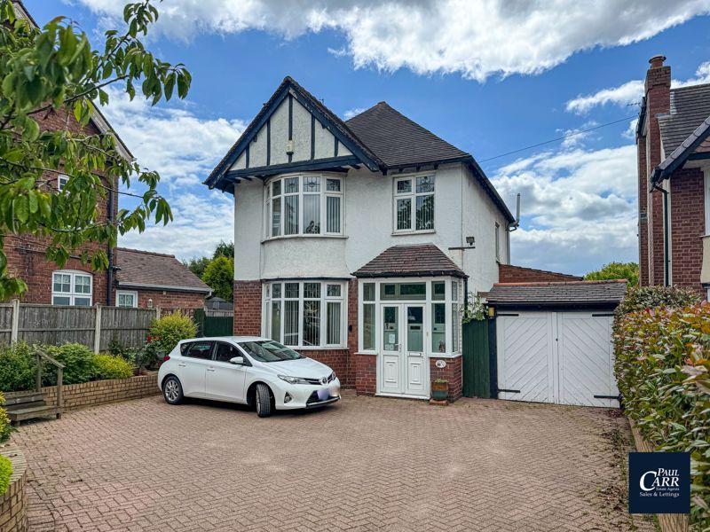 Walsall Road, Great Wyrley, WS6 6LB 3 bed detached house - £315,000