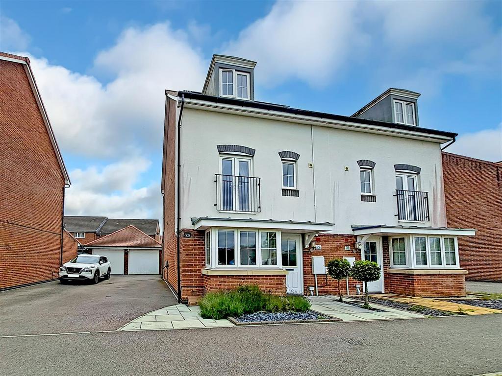 Benjamin Gray Drive, Littlehampton 4 bed semi-detached house for sale ...