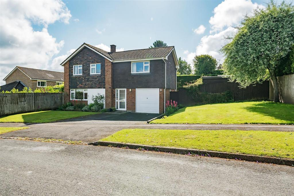 Pleasant View Road, Crowborough 4 bed house - £650,000