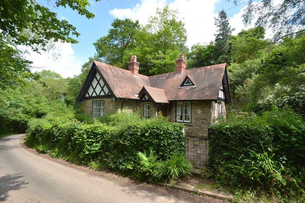 Breinton, Hereford HR4 2 bed cottage for sale - £450,000