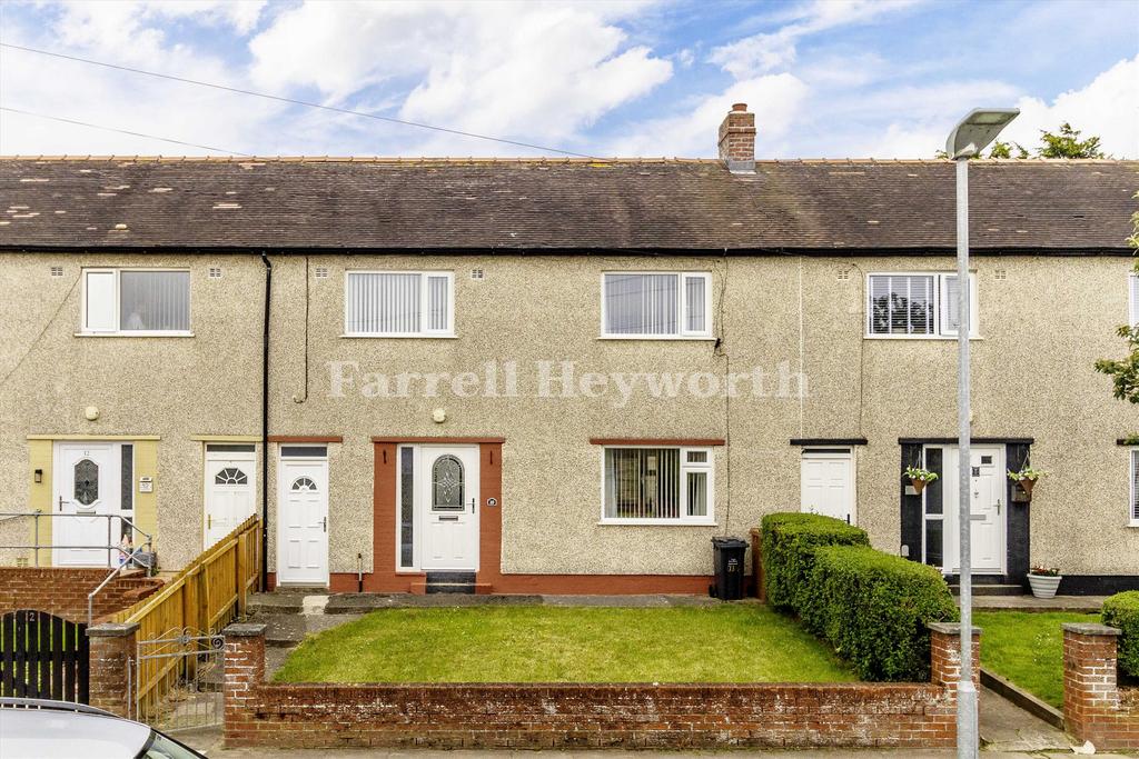 Middle Field, Barrow In Furness LA14 3 bed house for sale - £135,000