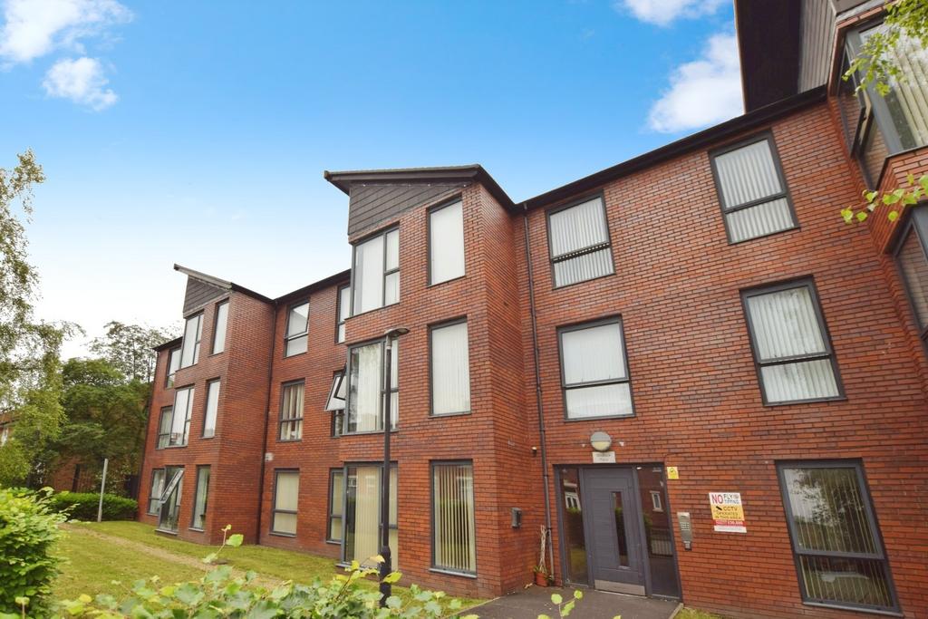 Medlock Place, Droylsden, Manchester... 1 bed flat - £875 pcm (£202 pw)