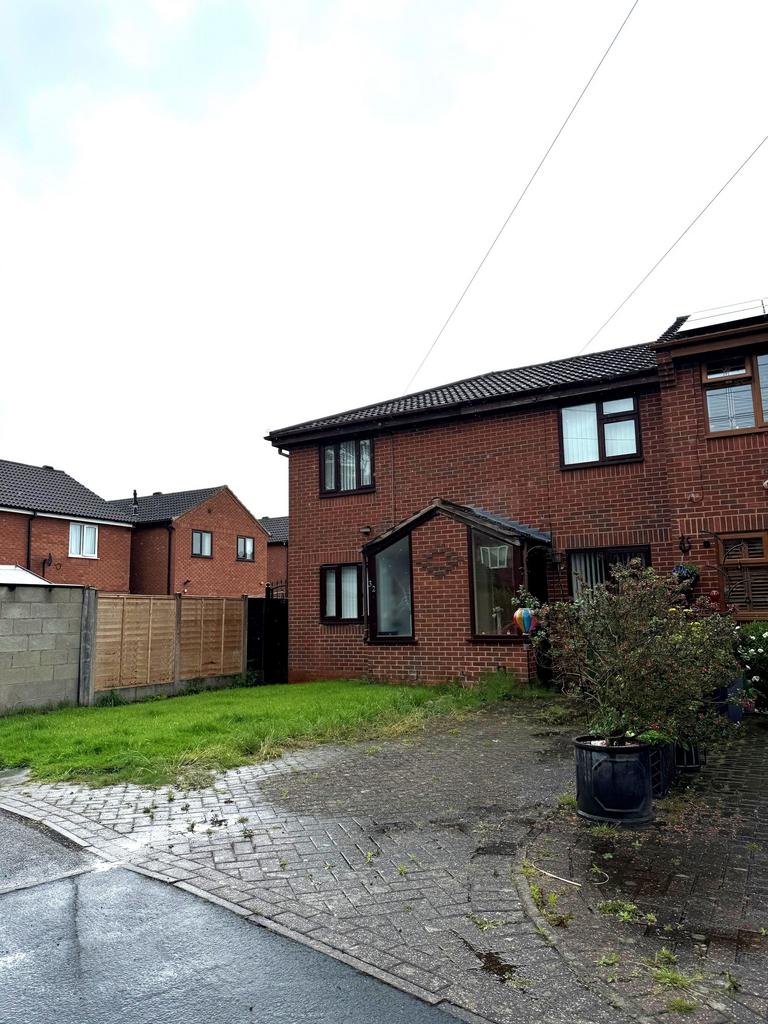Stenson Fields, Derby DE24 1 bed terraced house - £695 pcm (£160 pw)