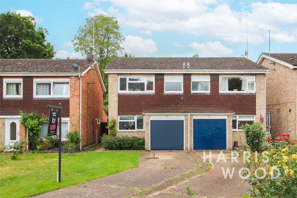 Dudley Close, Colchester, Essex, CO2 3 bed semi-detached house - £300,000
