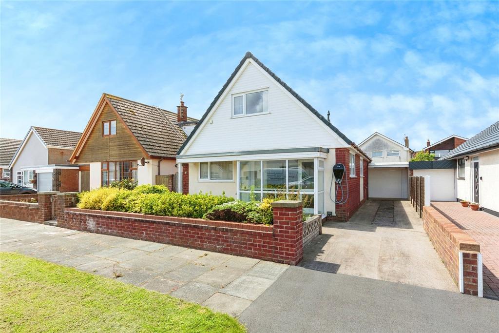 Cherrywood Avenue... 2 bed bungalow - £170,000