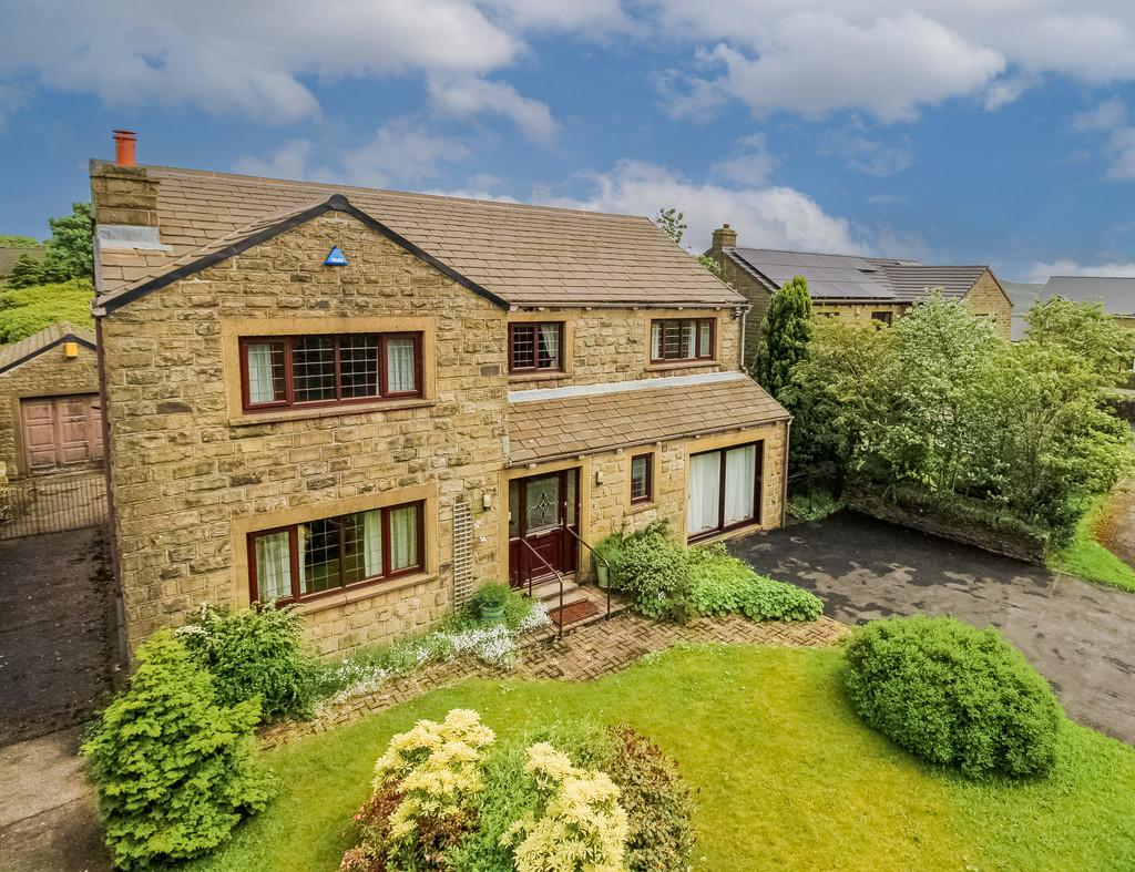 Abbey Close, Hade Edge, Holmfirth 4 bed detached house for sale - £498,950