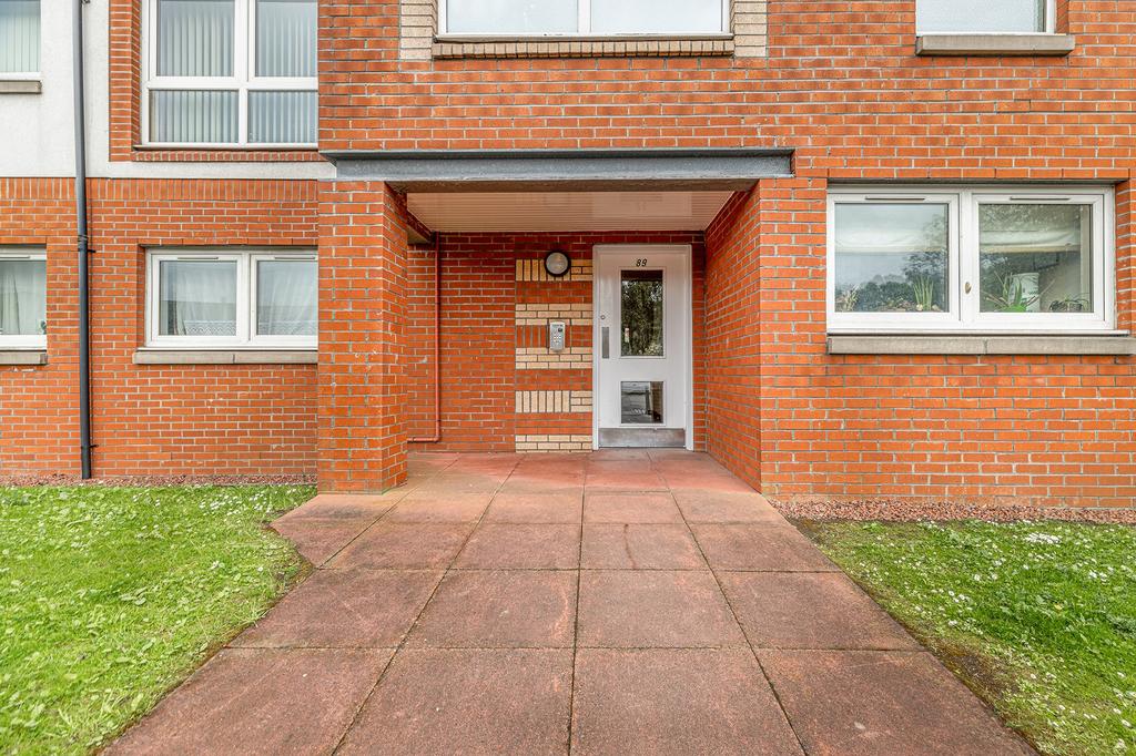 Titwood Road, Strathbungo, Glasgow 2 bed apartment - £205,000