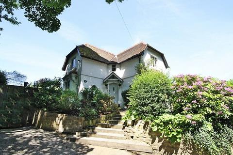 Houses for sale in Cookham | OnTheMarket