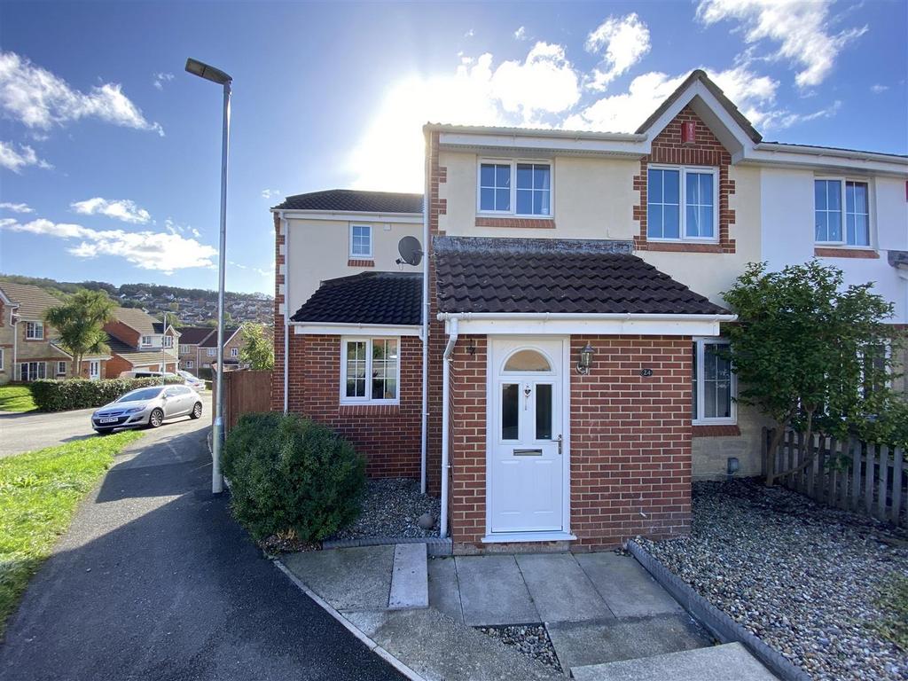 Highglen Drive, Plymouth PL7 4 bed semi-detached house - £375,000