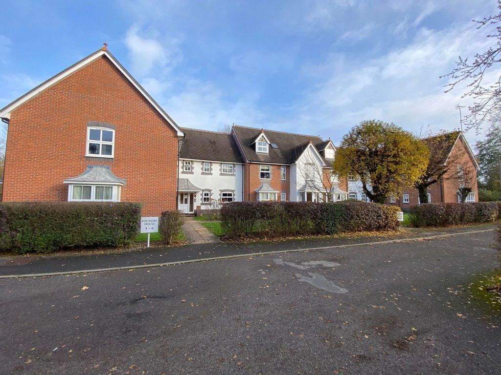 Foundary House, Hungerford RG17 2 bed flat - £975 pcm (£225 pw)
