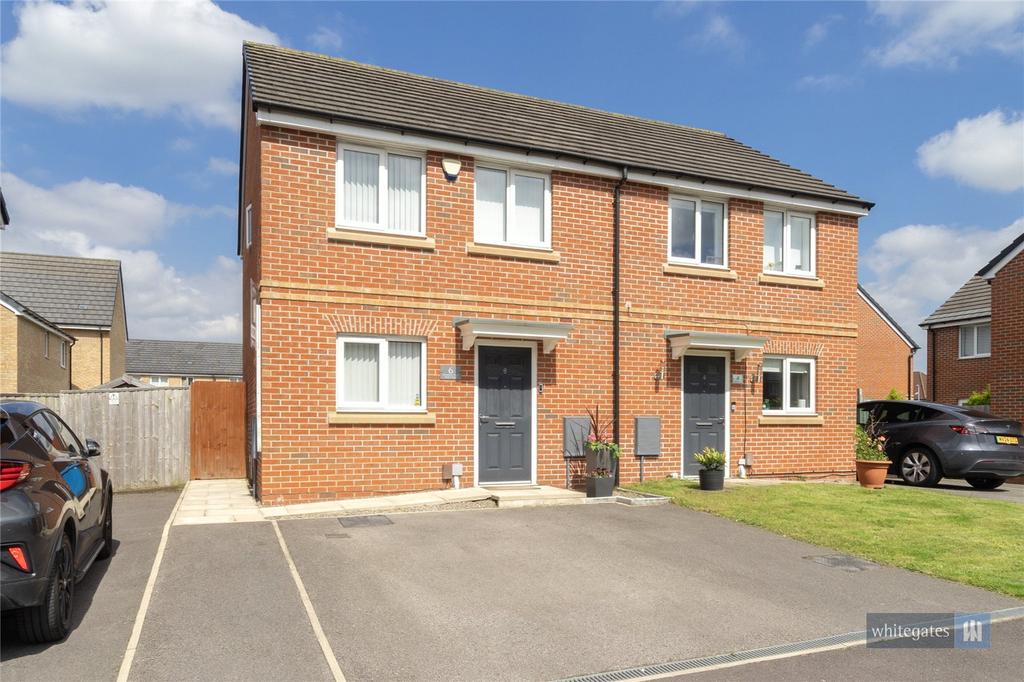 Wimborne Place, Liverpool... 2 bed semi-detached house - £170,000