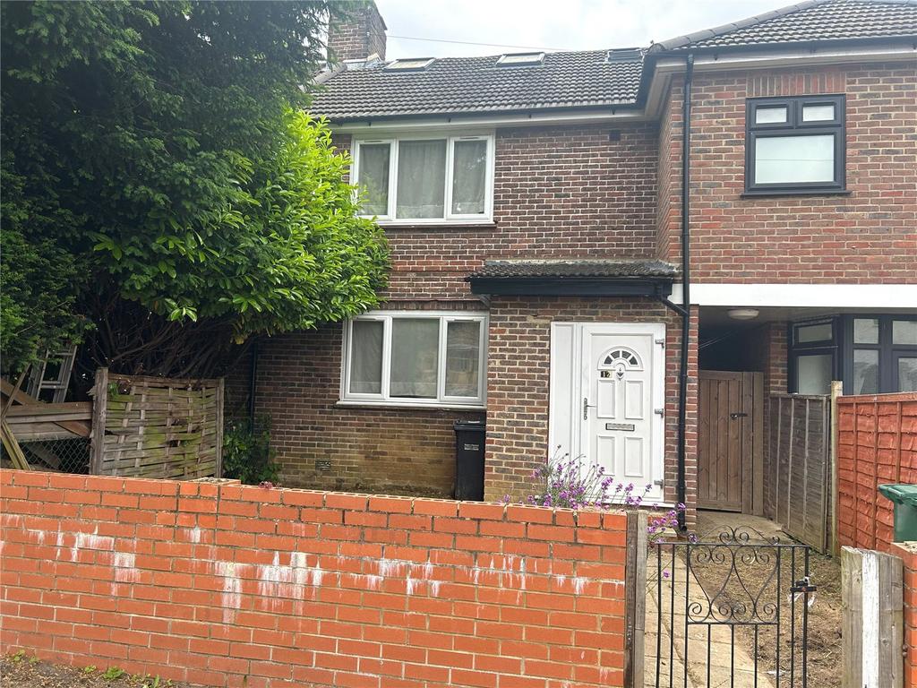 Stuart Crescent, Reigate, Surrey, RH2 4 bed semi-detached house to rent ...