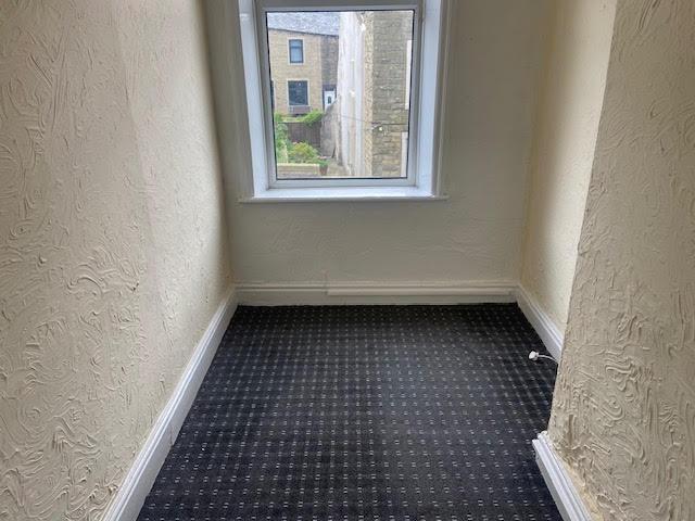 Basil Street, Colne BB8 2 bed terraced house - £550 pcm (£127 pw)