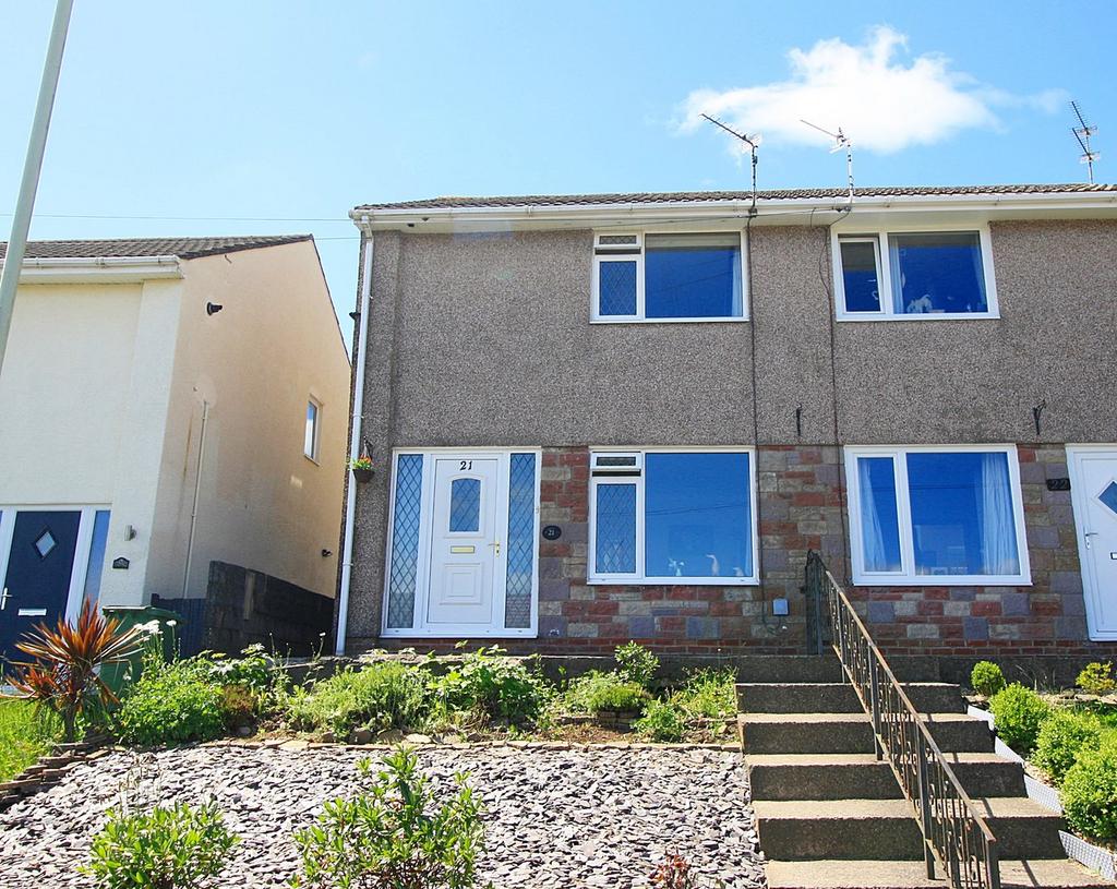 Clos Llangefni, Beddau, Pontypridd, CF38 2 bed semi-detached house - £ ...