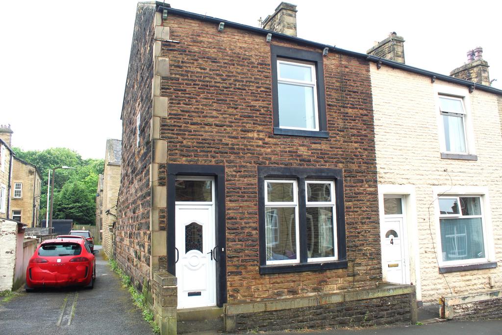 Lord Street, Brierfield, BB9 2 bed terraced house for sale - £70,000
