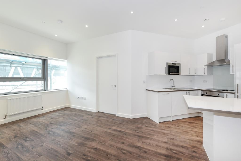 Delta point, Wellesley road, Croydon... 1 bed apartment - £1,350 pcm (£ ...