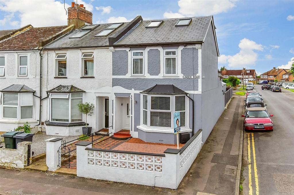 Linden Road, Ashford, Kent 4 bed end of terrace house - £350,000