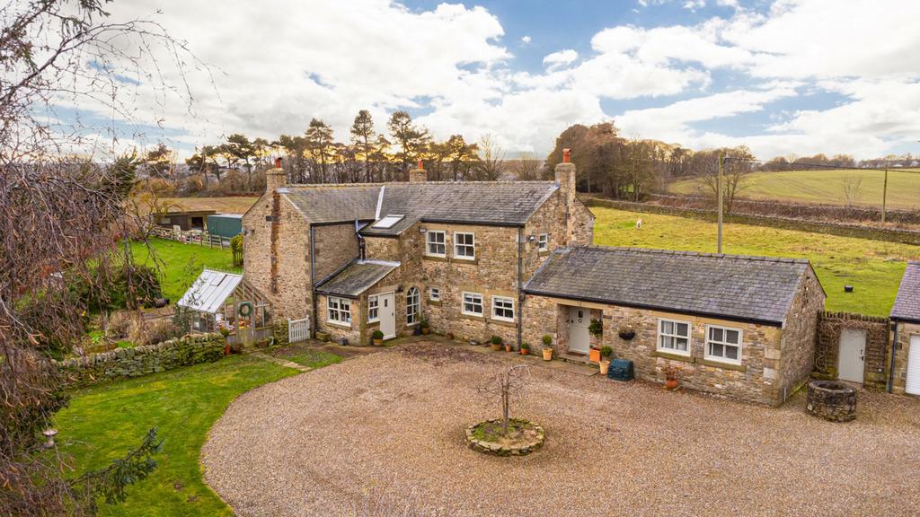 Quarry House Farm, Shotley Bridge... 4 bed farm house - £900,000