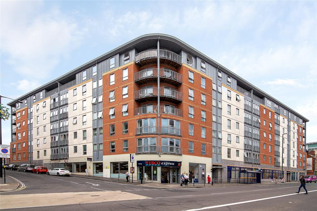 10 Hall Street, 10 Hall Street B18 1 bed apartment - £900 pcm (£208 pw)
