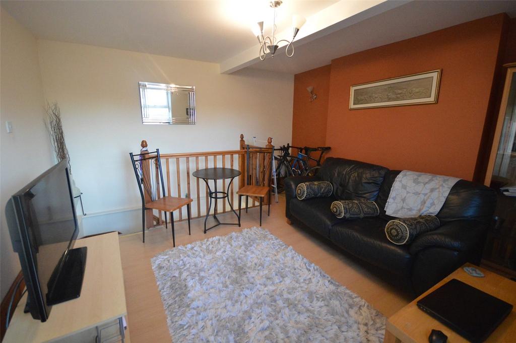 Prospect Place, Swindon, Wiltshire, SN1 1 bed apartment - £695 pcm (£ ...