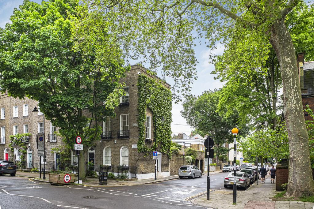 Halton Road, Islington, London 3 bed end of terrace house for sale - £ ...