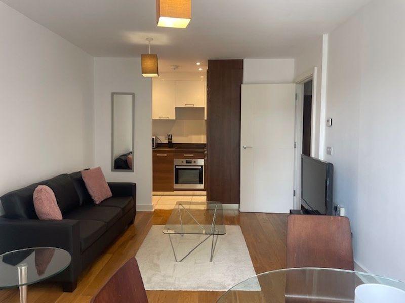 Forge Square, London 1 bed flat - £1,668 pcm (£385 pw)
