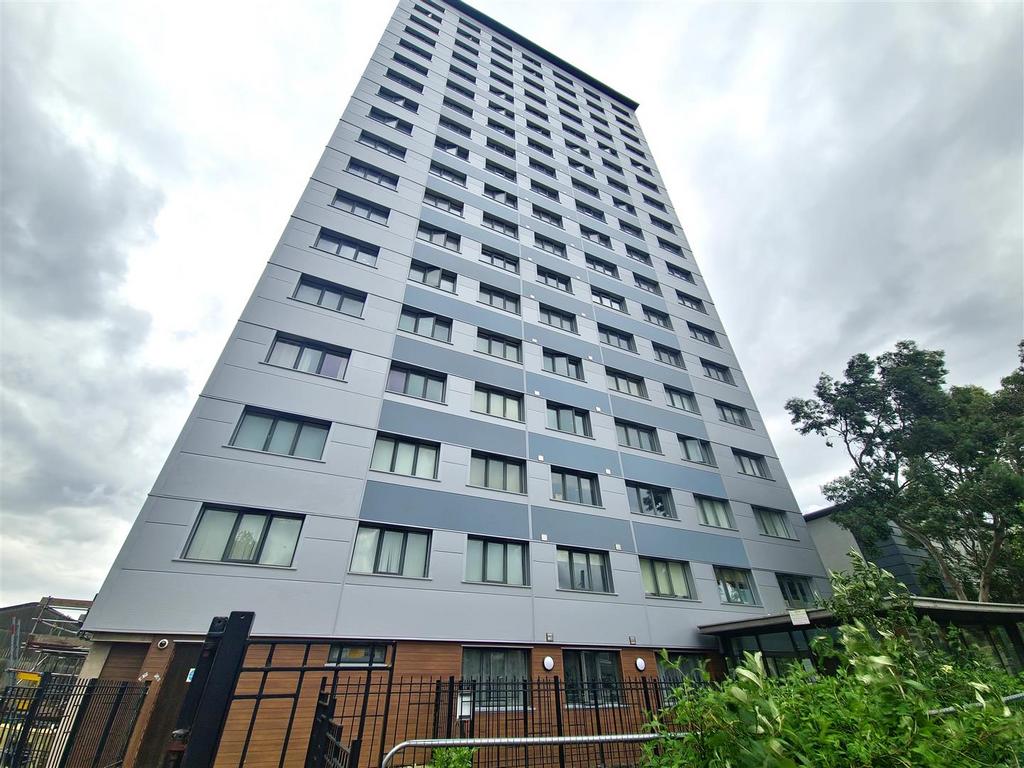 Noel Street, Nottingham NG7 1 bed flat - £75,000