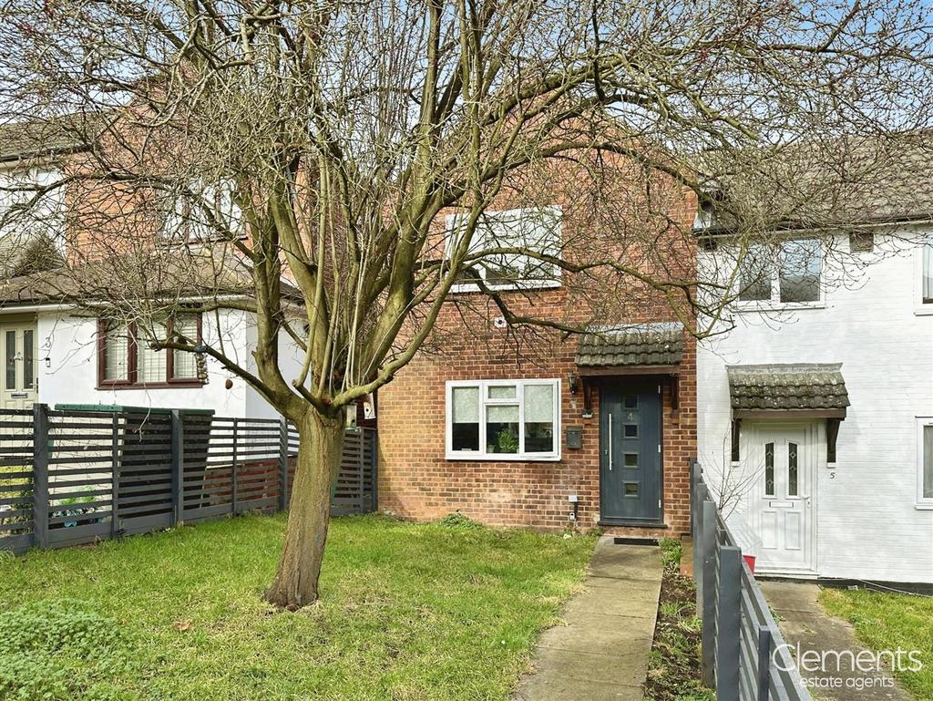 Edward Court, Hemel Hempstead HP3 1 bed terraced house to rent - £1,200 ...