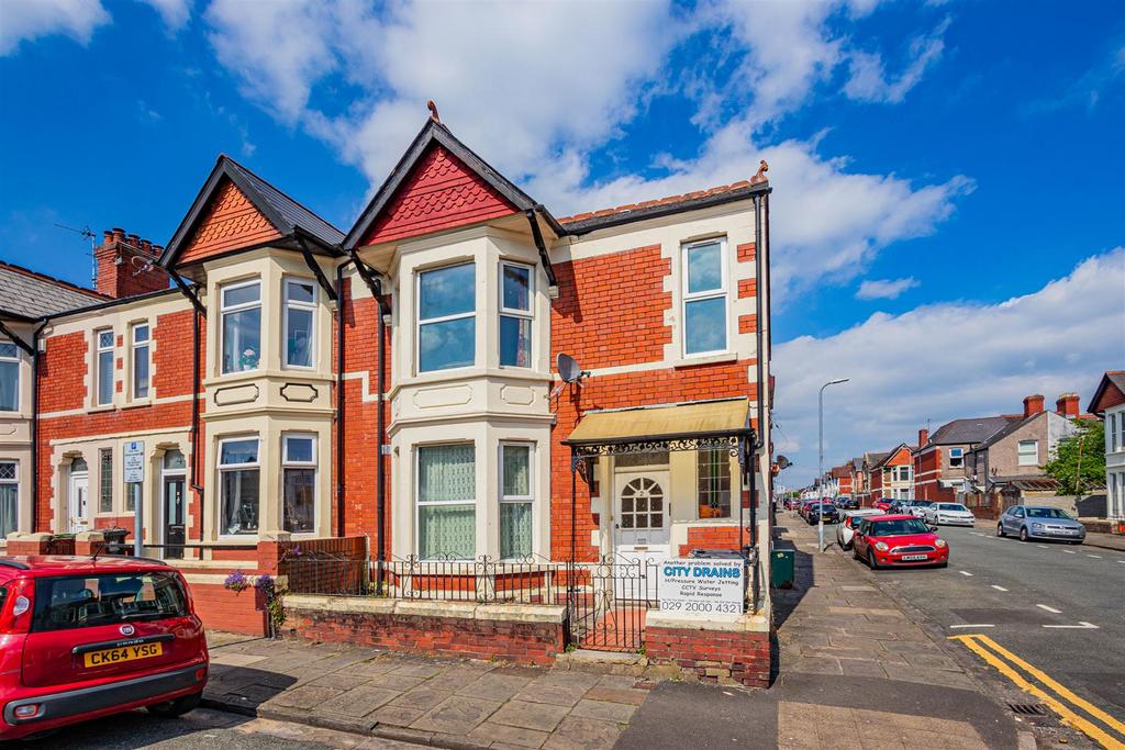 Cosmeston Street, Cardiff CF24 2 bed house - £950 pcm (£219 pw)