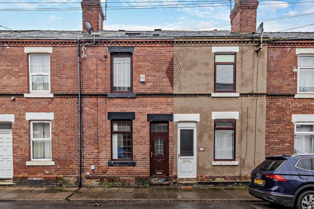Furnival Road, Balby DN4 2 bed terraced house - £650 pcm (£150 pw)